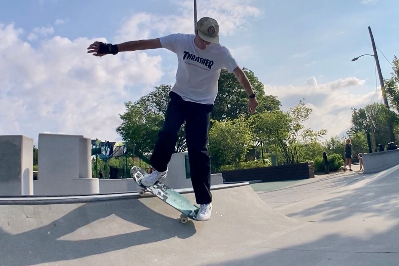 Pivot down, pivot up